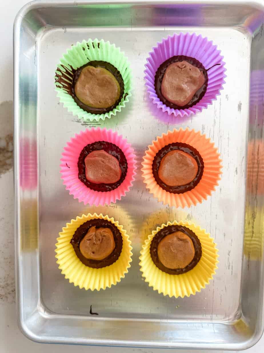 Quinoa Crunch Peanut Butter Cups - Lovely Delites